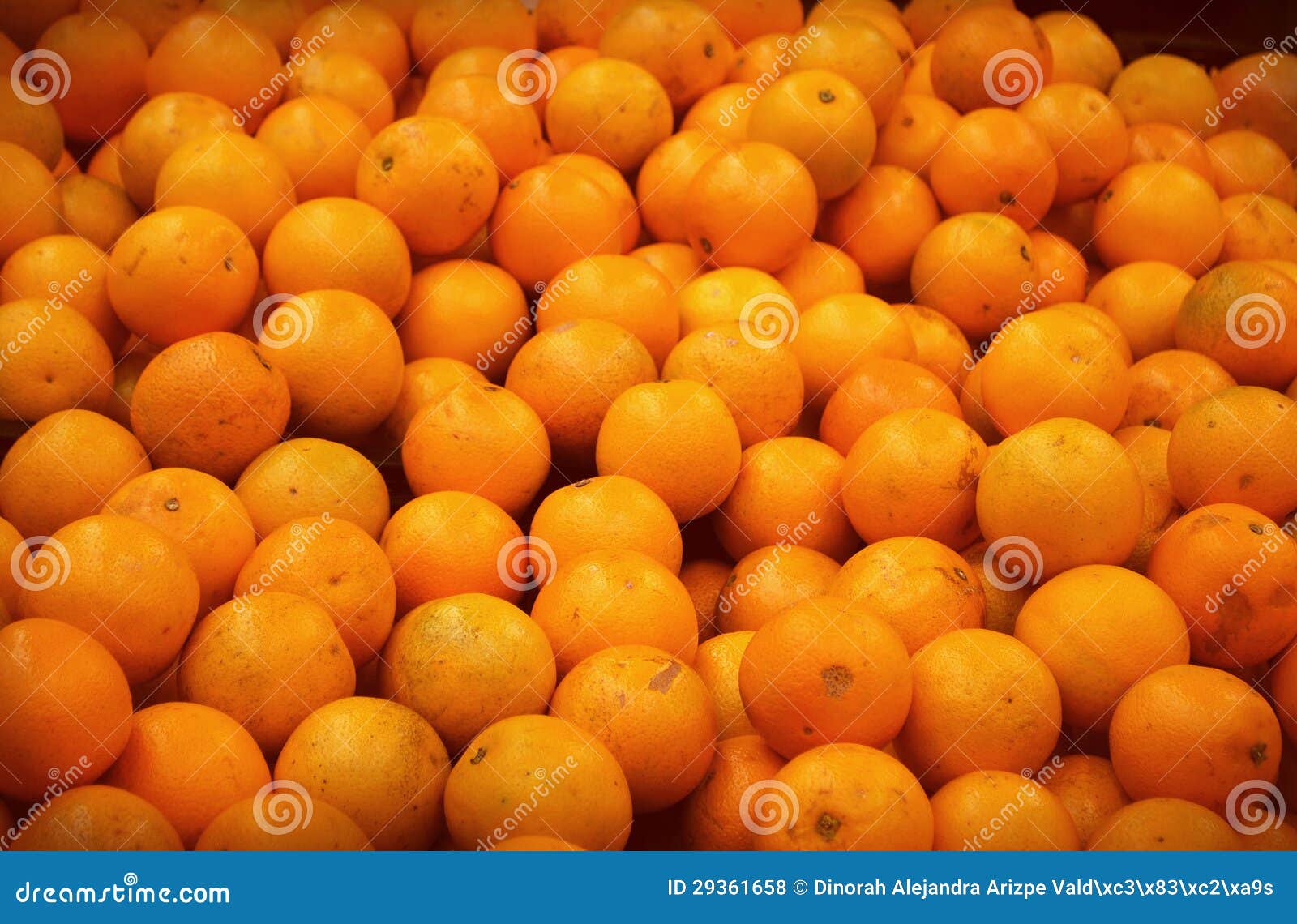Viele Orangen stockfoto. Bild von saftig, tropisch, früchte - 29361658