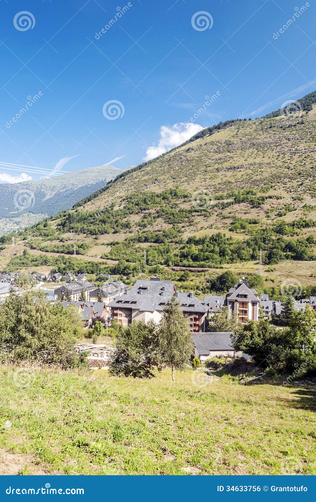 Vielha foto de stock. Imagem de nave, areia, encosta - 34633756