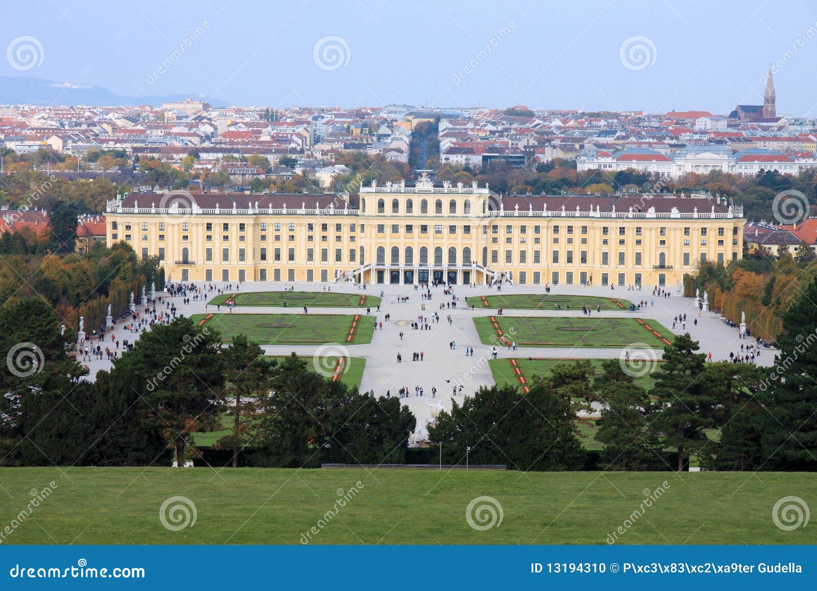 Vienna editorial image. Image of landmark, emperor, monarchy - 13194310