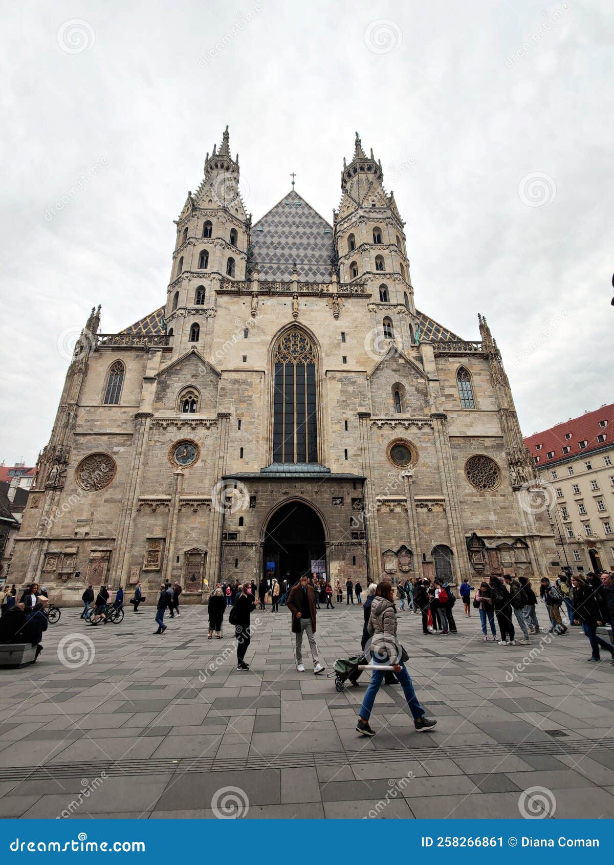 Vienna Austria - St. Stephan Cathedral Editorial Photo - Image of ...