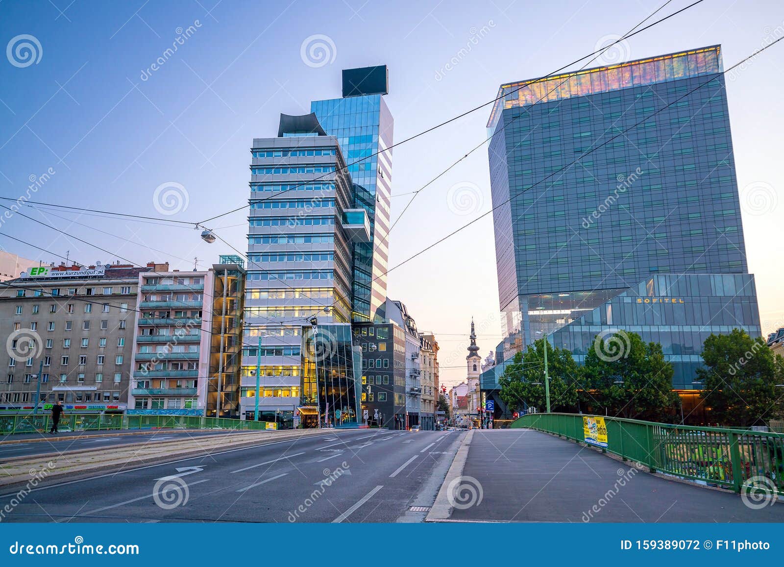 Modern Buildig in Downtown Vienna, Austria Editorial Photography ...