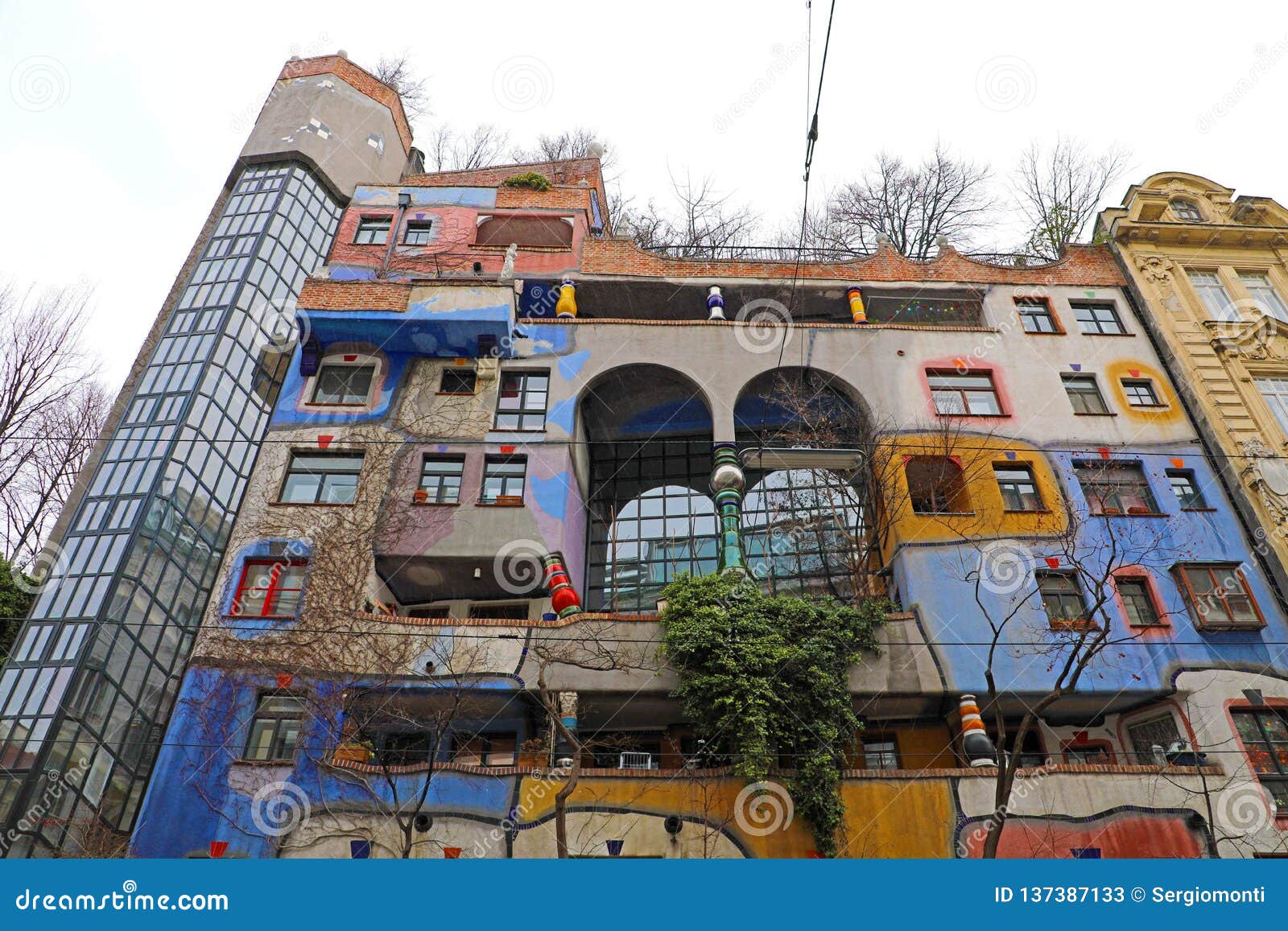 VIENNA, AUSTRIA - JANUARY 9, 2019: Hundertwasser House in Vienna ...