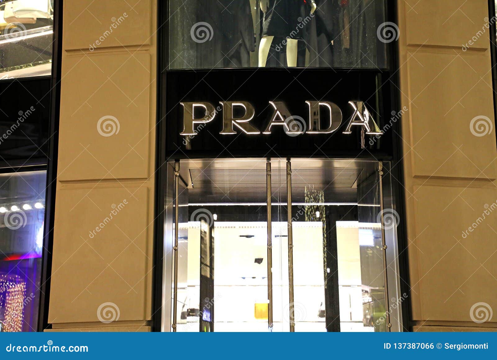 VIENNA, AUSTRIA - JANUARY 8, 2019: Night View of Prada Store in Vienna ...