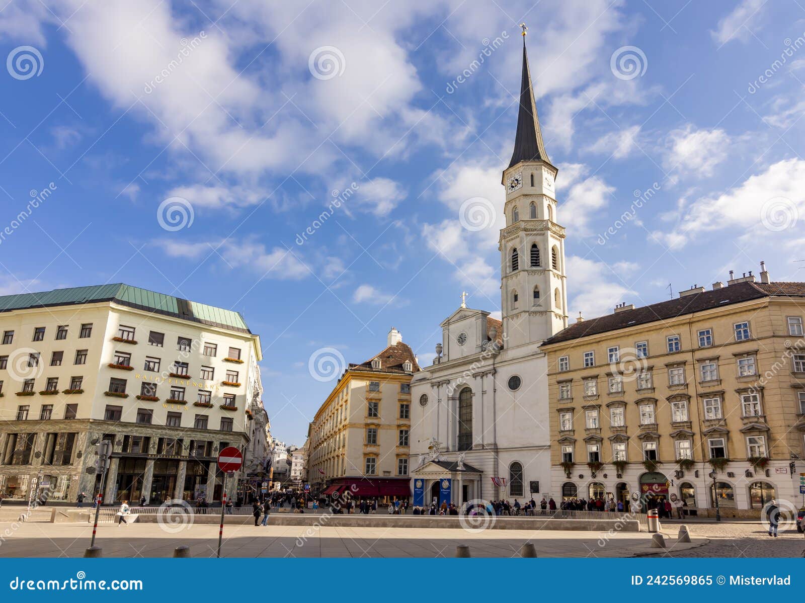 Vienna, Austria - October 2021: St. Michael Square Michaelerplatz in ...