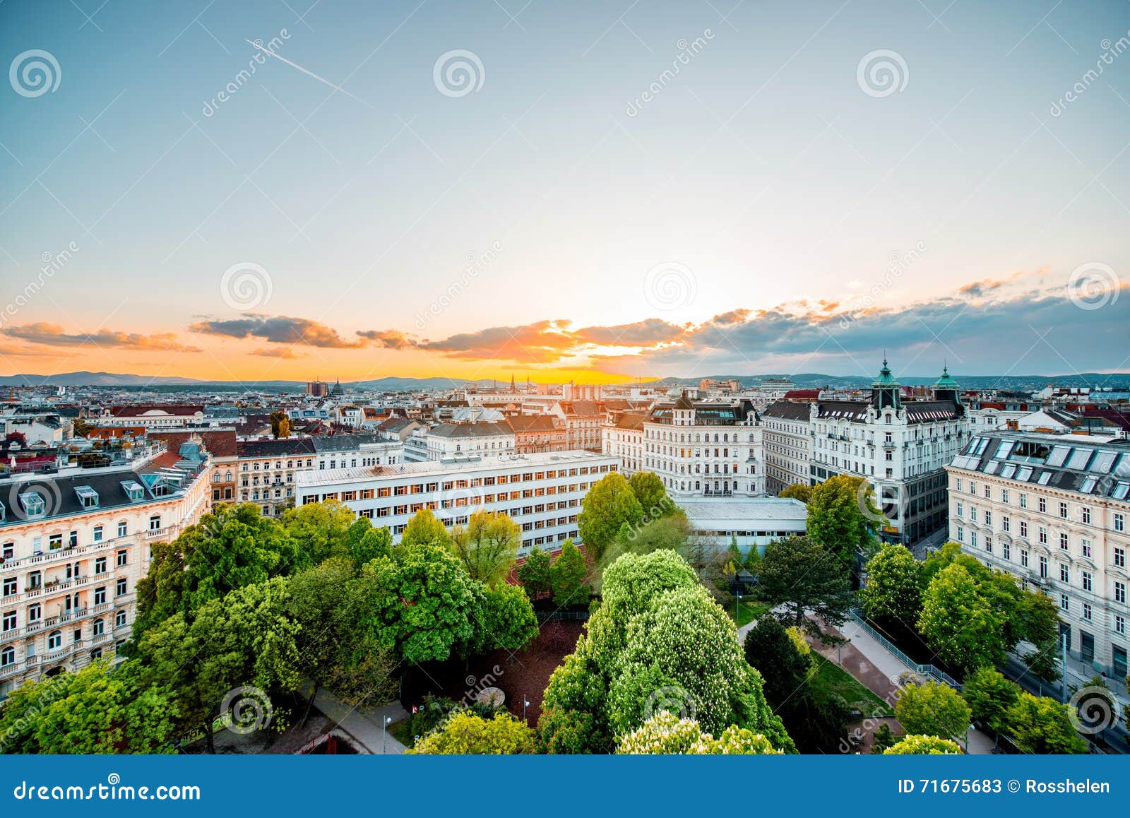 Vienna Cityscape in Austria Stock Image - Image of building, yellow ...
