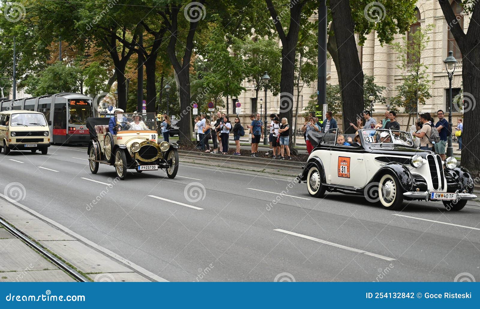 Vienna Classic Days Oldtimer Event â€“ 20.08 Editorial Photography ...