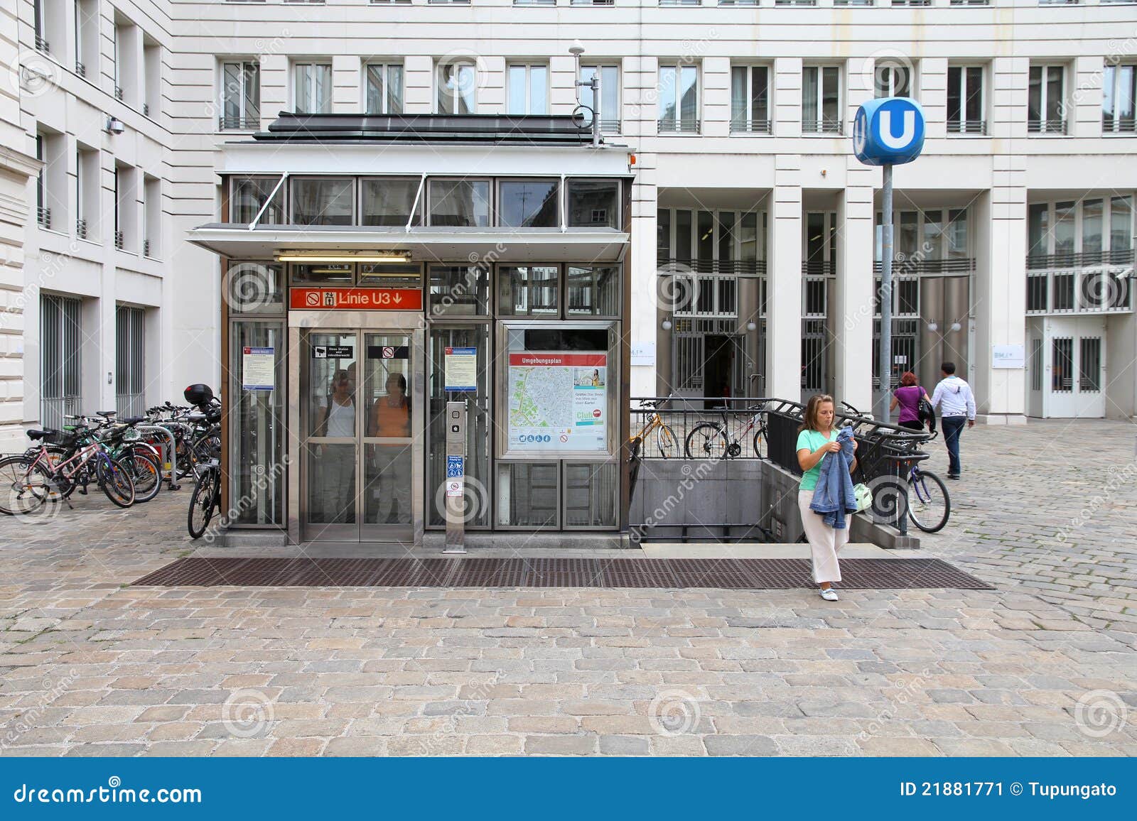 Vienna metro editorial photo. Image of city, transport - 21881771