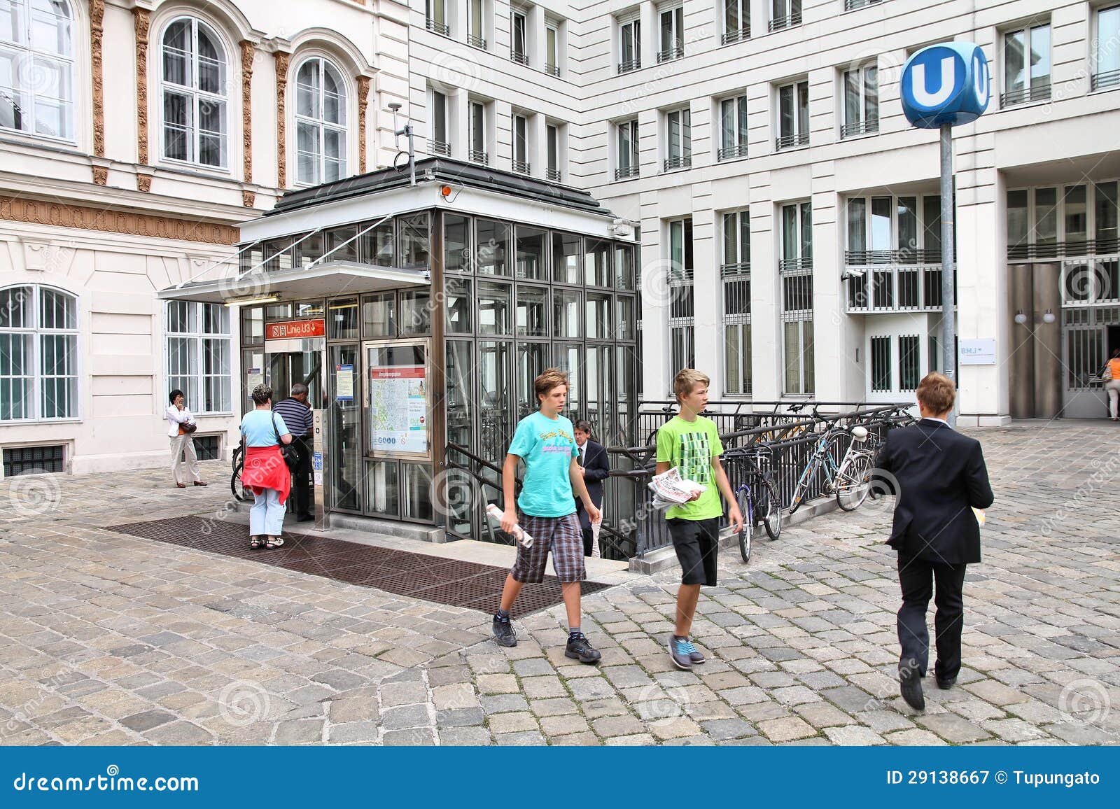 Vienna metro editorial photography. Image of metro, transportation ...