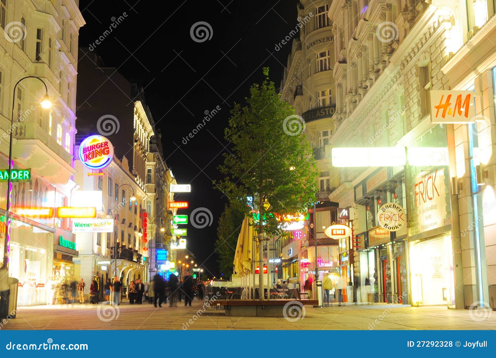 Vienna at night editorial stock photo. Image of horizontal - 27292328