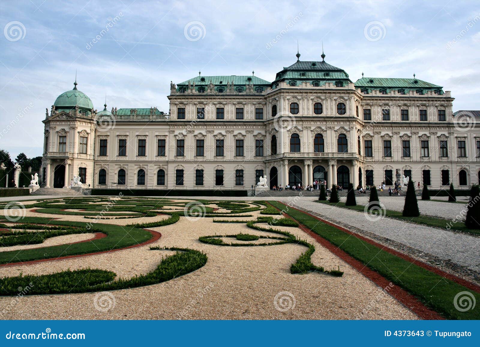Vienna Palace Royalty-Free Stock Photo | CartoonDealer.com #4373643