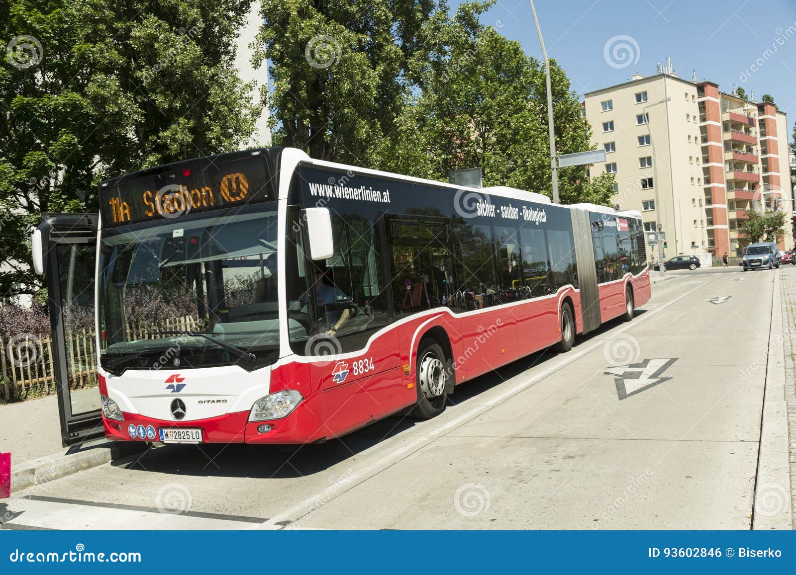 Vienna public bus editorial photo. Image of vienna, lines - 93602846
