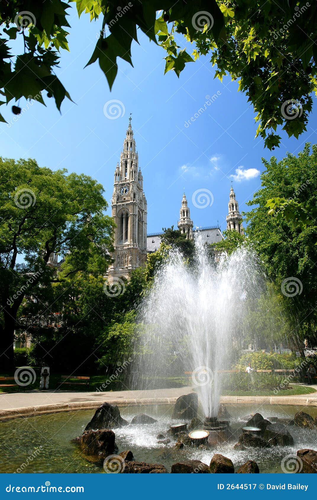 Vienna - Rathaus stock image. Image of column, ringstrasse - 2644517