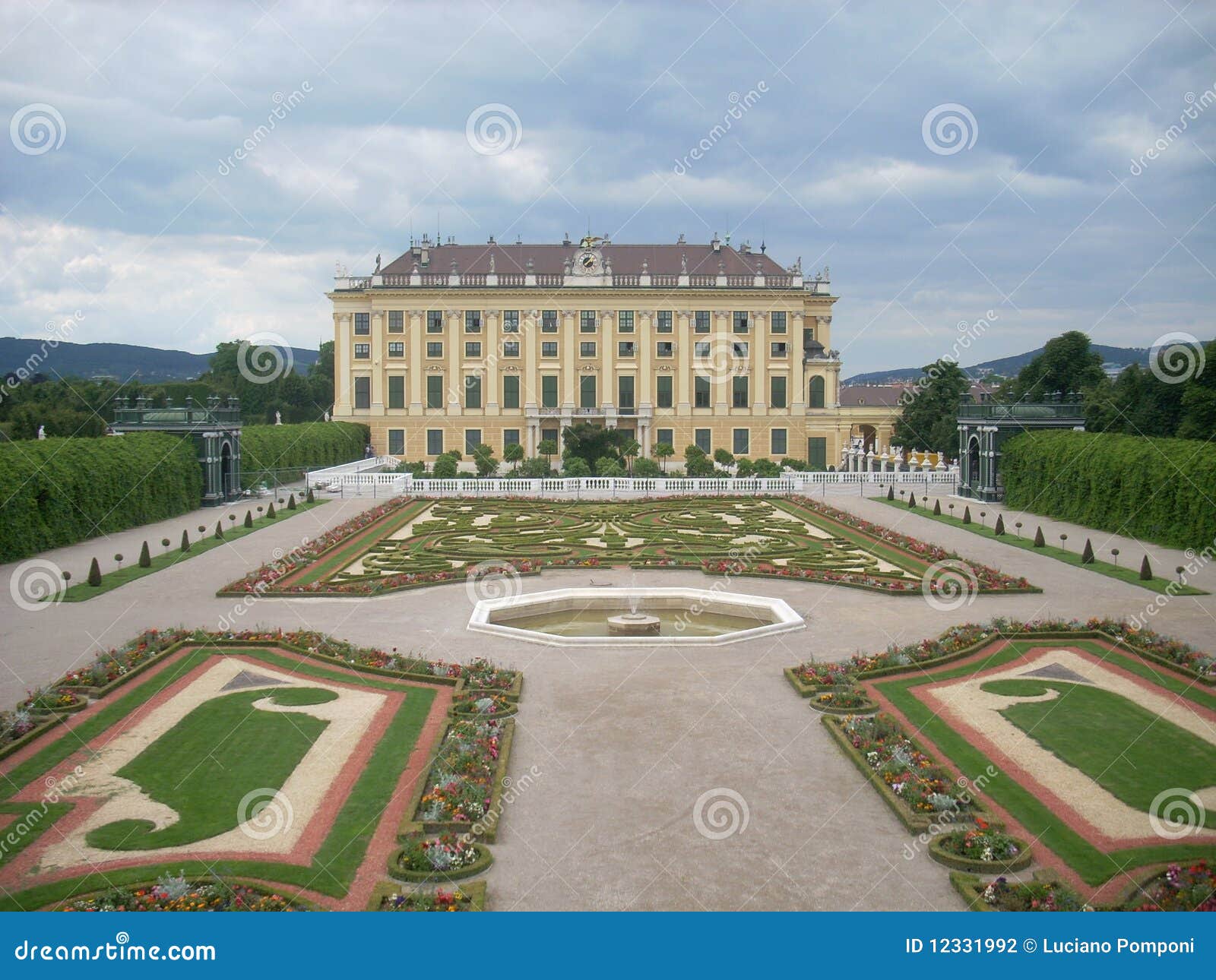Vienna s palace stock photo. Image of panorama, decore - 12331992