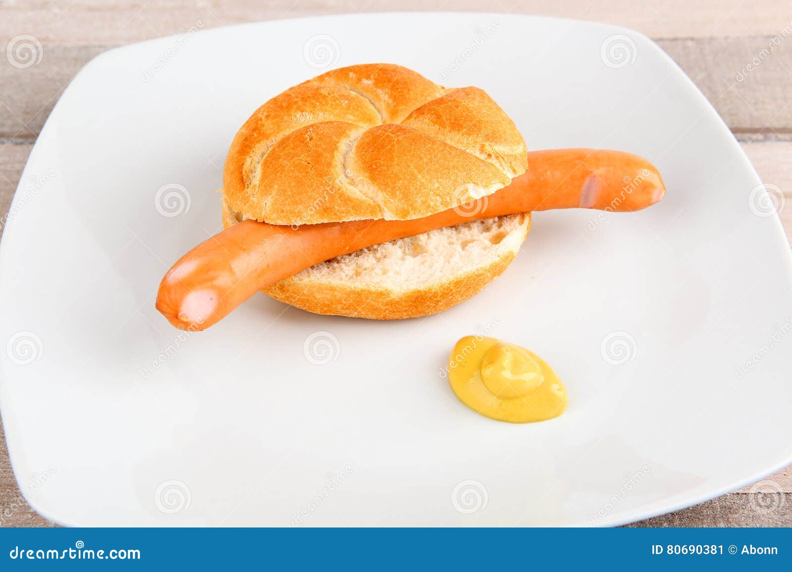 Vienna sausage with roll stock image. Image of food, plate - 80690381