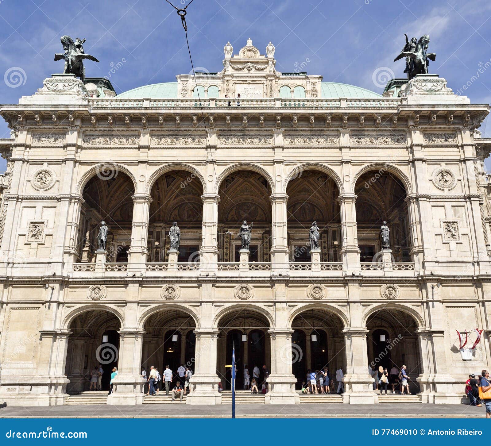 Vienna State Opera editorial image. Image of state, vienna - 77469010