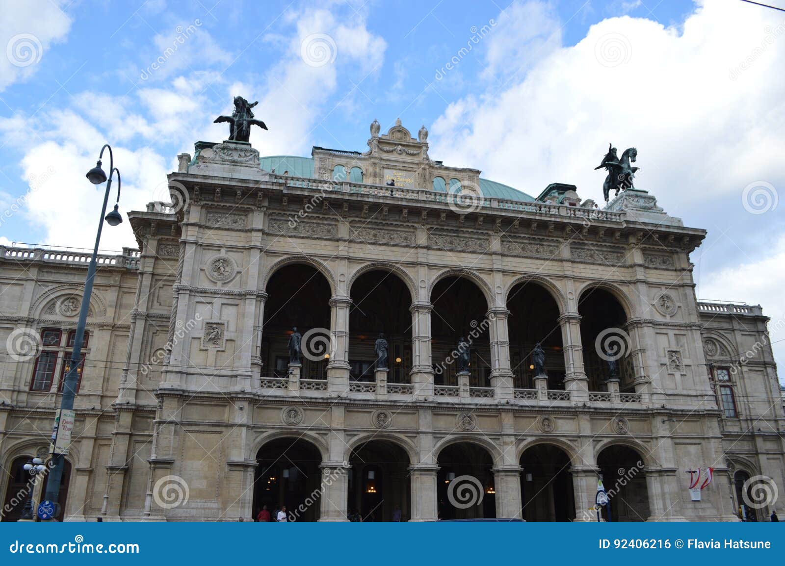 The Vienna State Opera House Stock Photo - Image of earstern ...