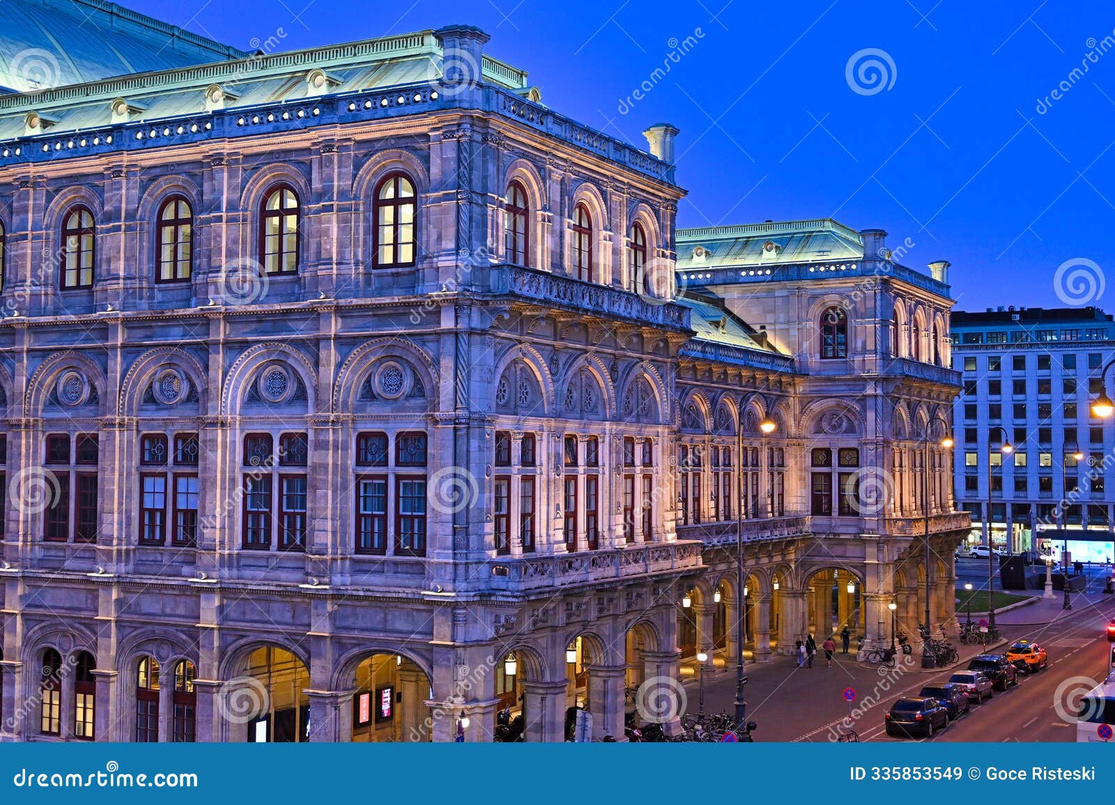Vienna State Opera at Night in Vienna Stock Image - Image of facade ...