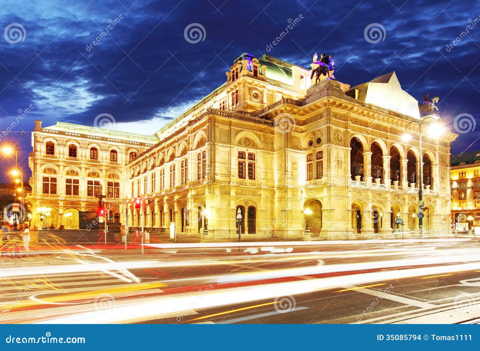Vienna State Opera. Veinna, Austria. Evening View. The Historic Opera ...
