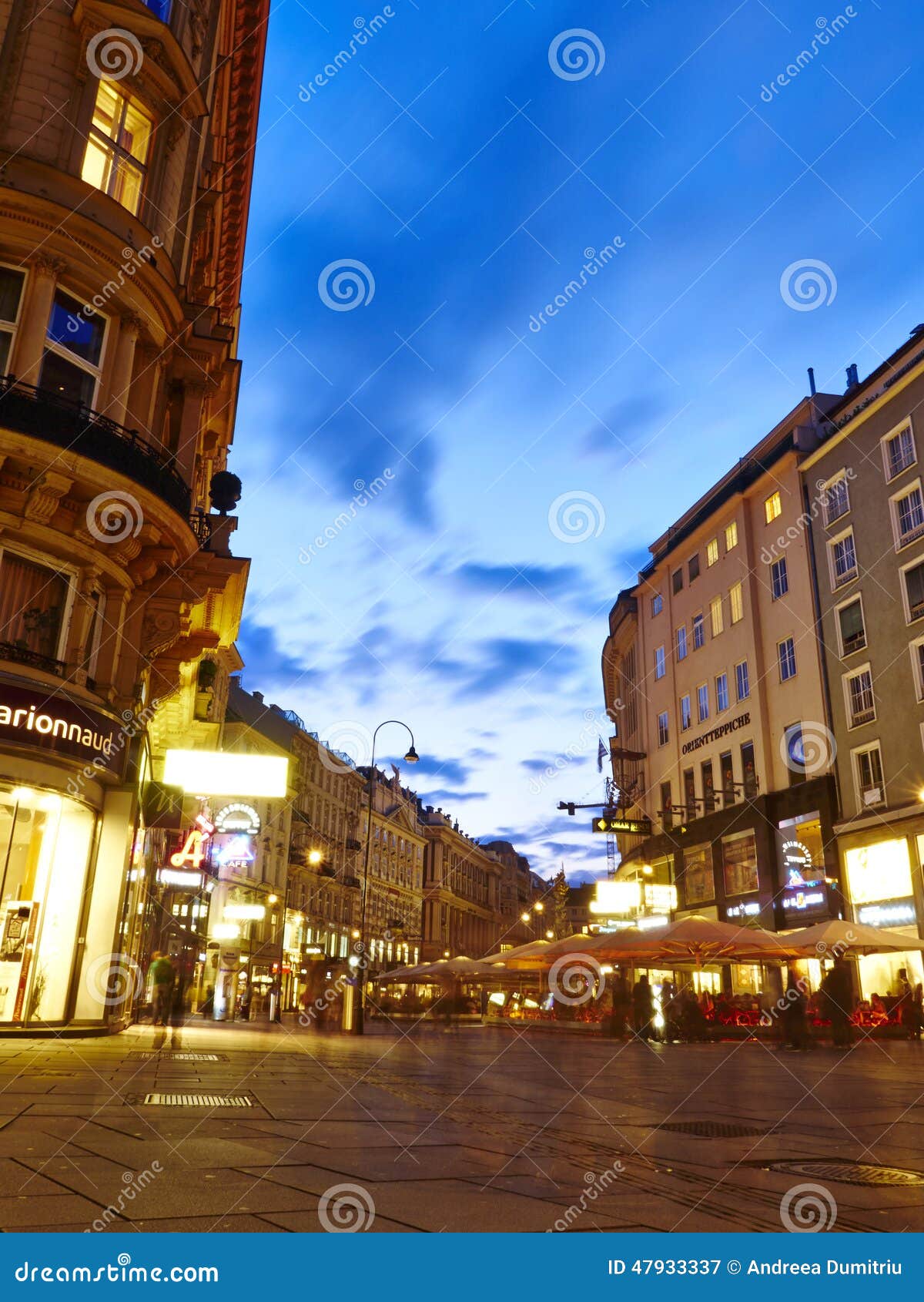 Vienna Street View editorial photography. Image of concert - 47933337