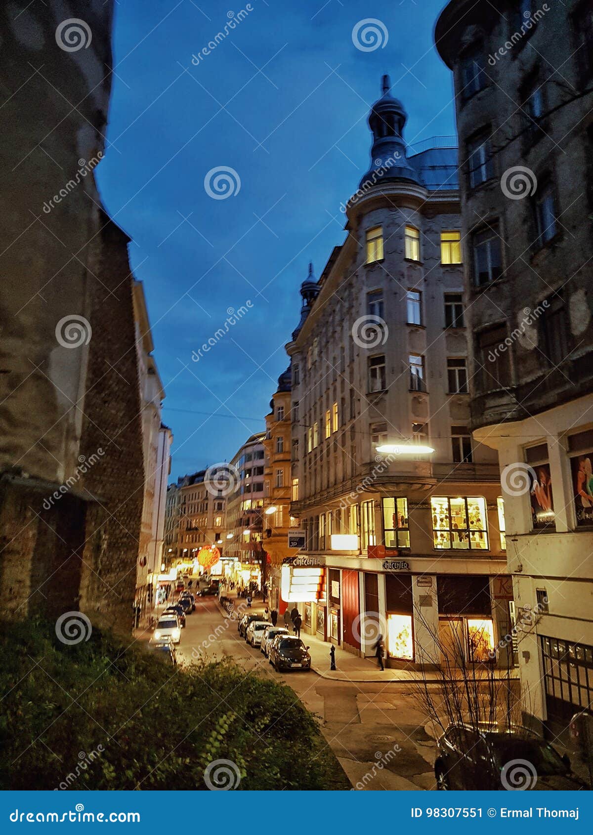 Vienna streets editorial photo. Image of vienna, streets - 98307551