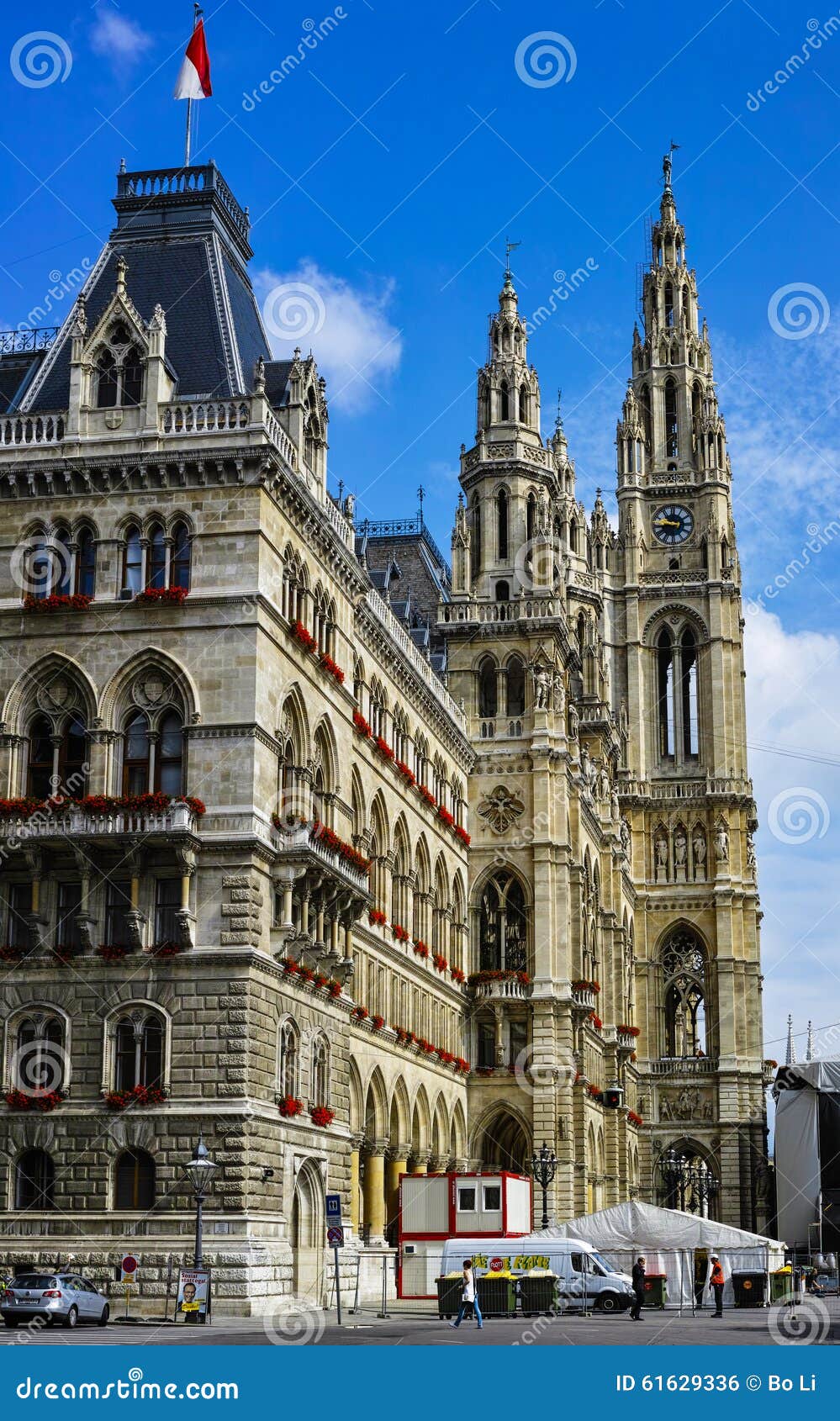 Vienna town hall editorial photo. Image of vacation, rathaus - 61629336