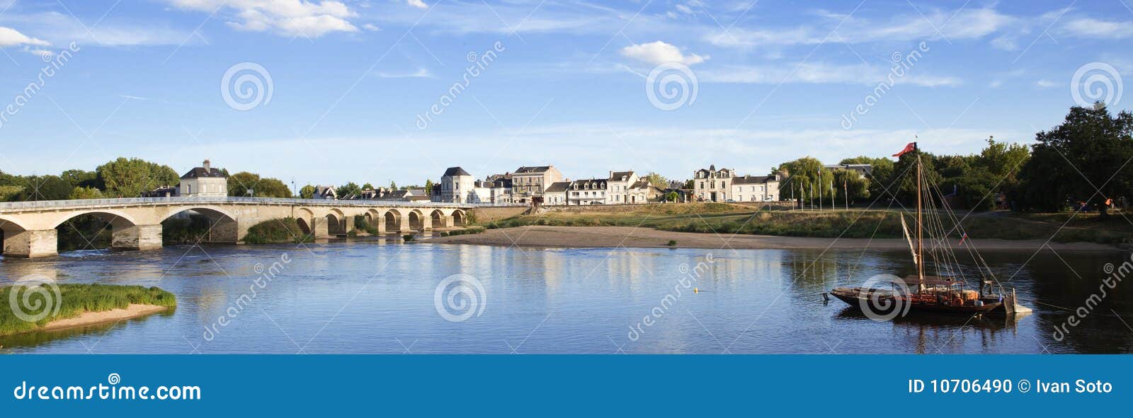 Vienne river and bridge. stock photo. Image of destinations - 10706490