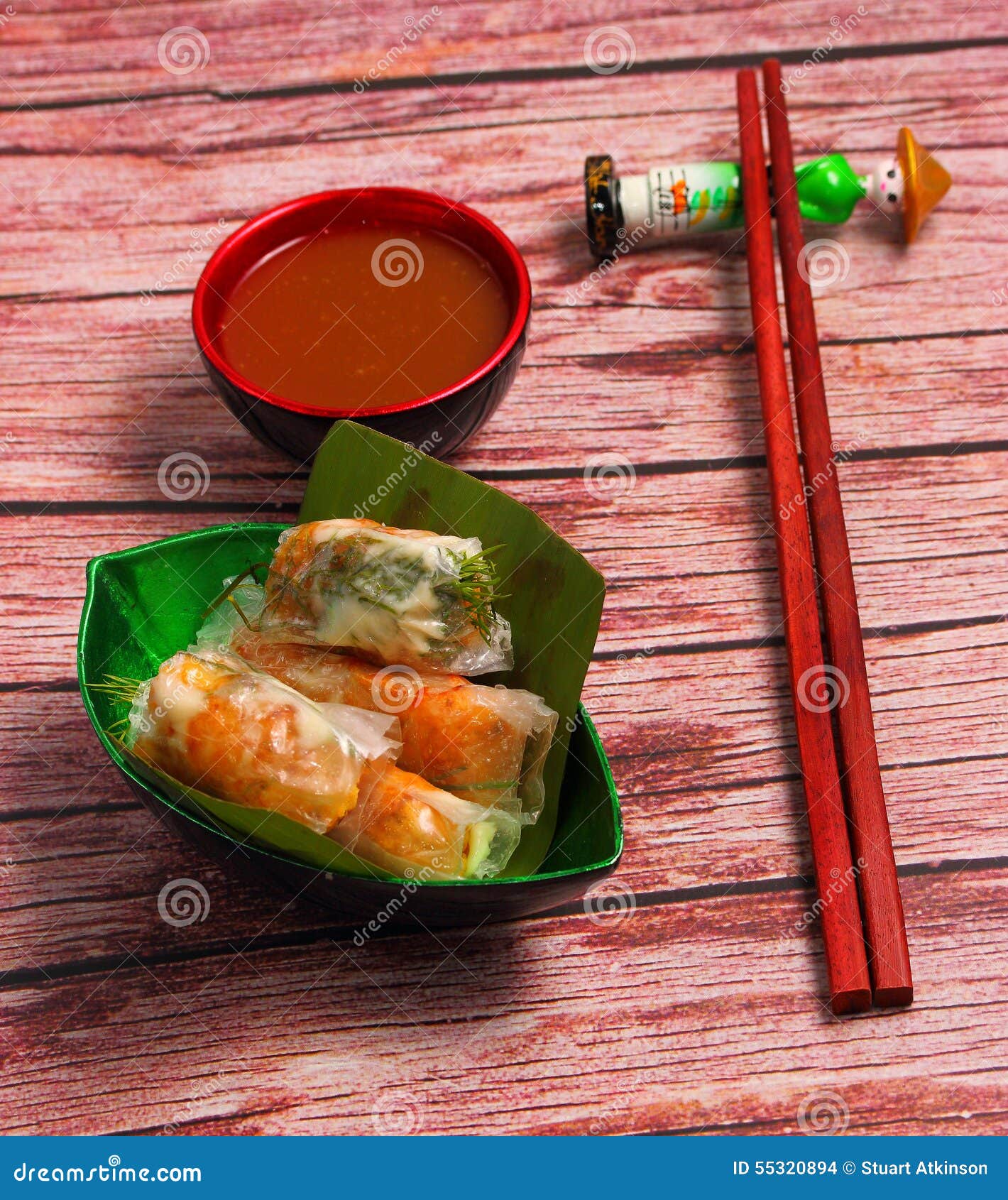 Vietnam wafer spring rolls stock photo. Image of cucumber - 55320894