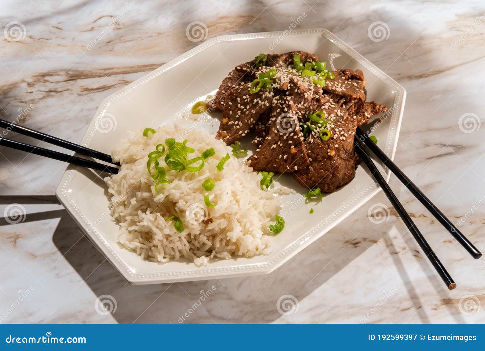 The Vietnamese Sesame Rice Cracker Is Called Banh Da And Is Made Of ...