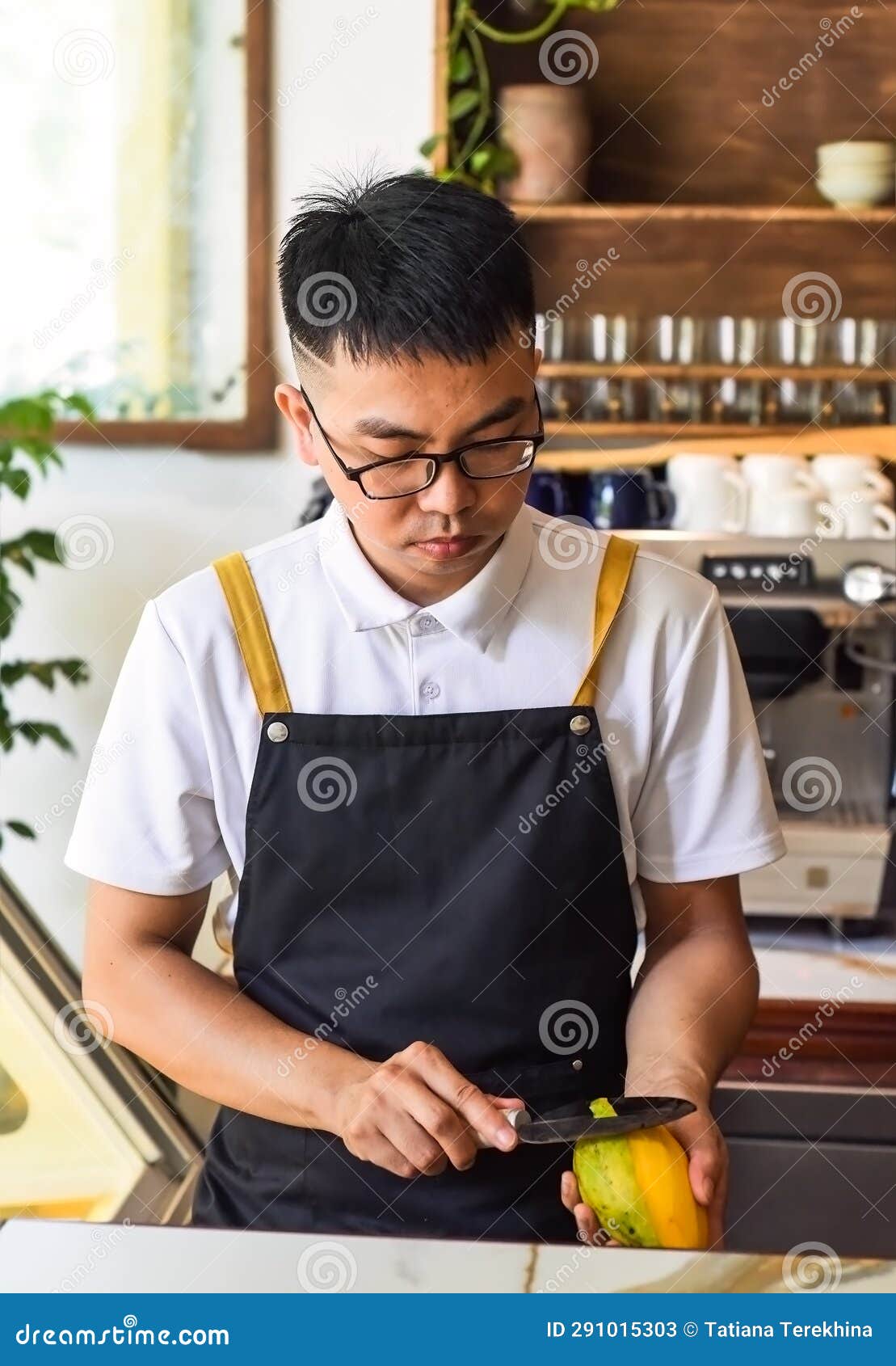 Vietnamese Man Chef Peeling Fresh Mango in Cafe Stock Image - Image of ...