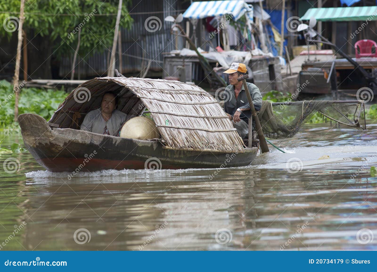 Vietnamese Traditional Boat Editorial Stock Image - Image of male ...