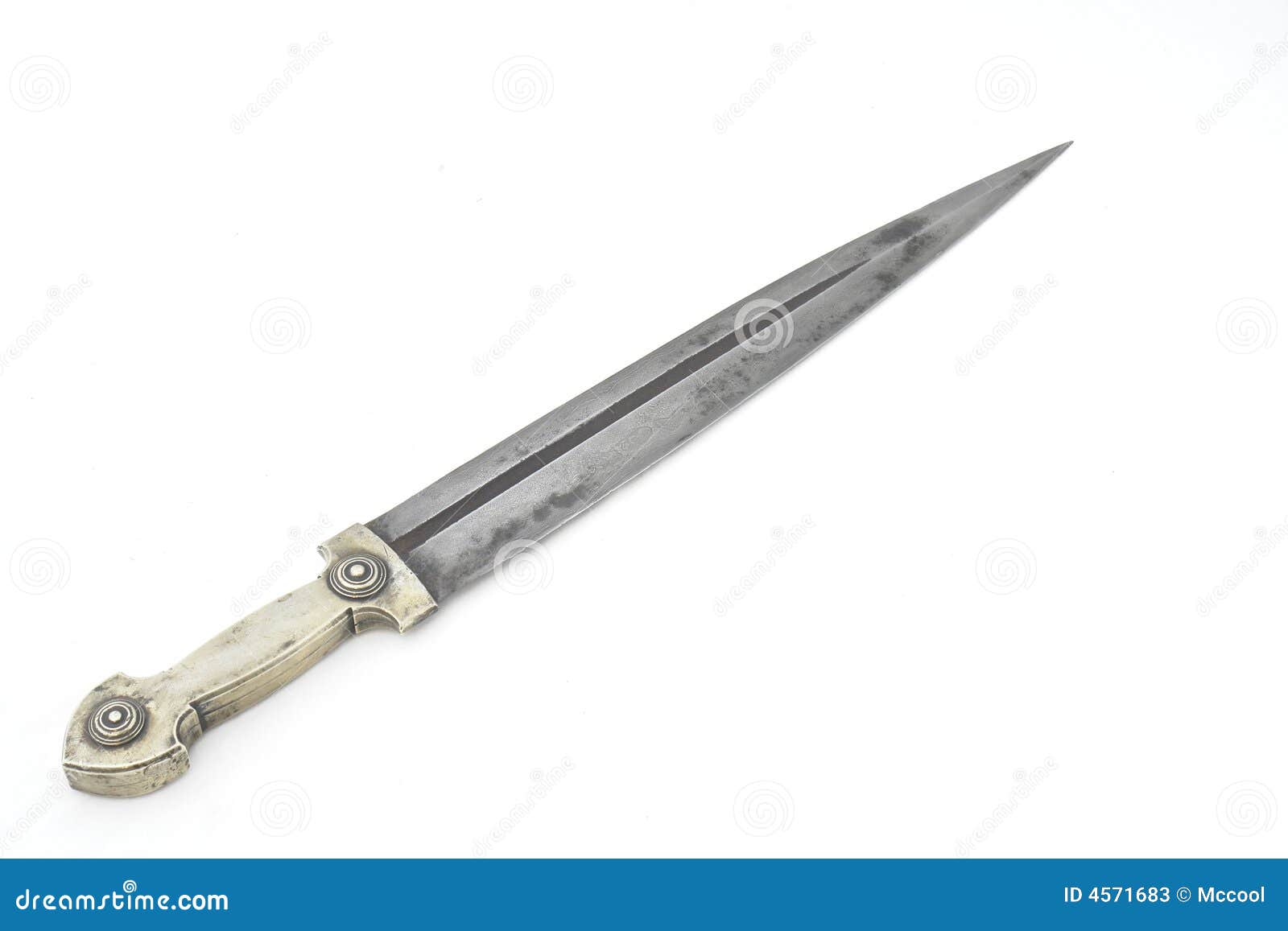 Vieux poignard caucasien image stock. Image du poignard - 4571683