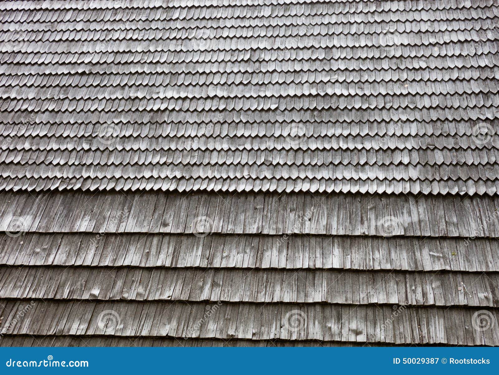Vieux Toit En Bois De Bardeau Image stock - Image du toit, répétition ...