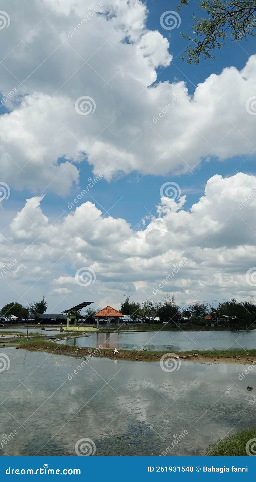 View of the Afternoon Sky on the Beach of Alam Indah, Tegal, Central ...