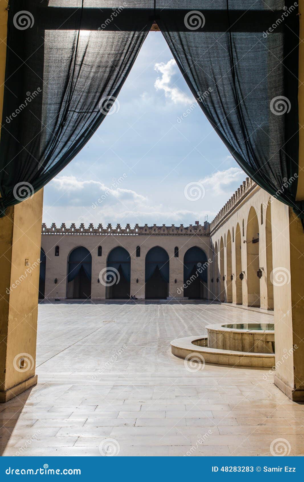 View of the Al-Hakim Mosque Stock Image - Image of historic, ancient ...