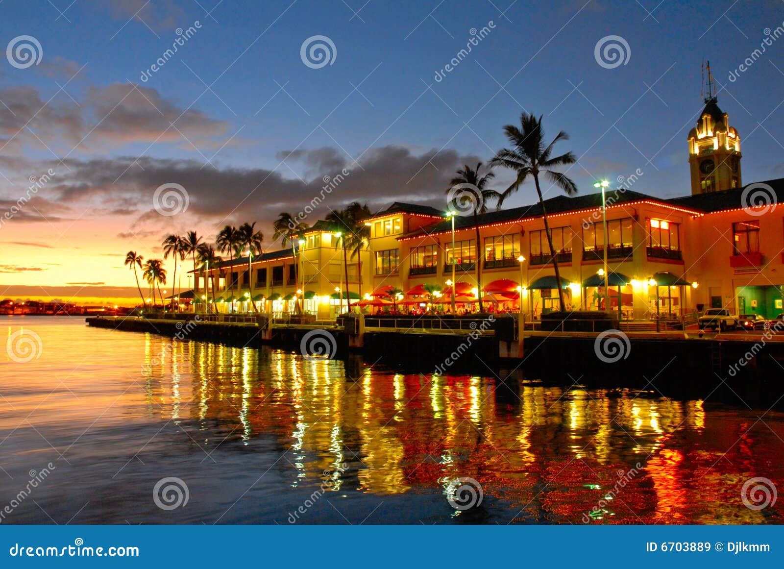 View of Aloha Tower, Hawaii Stock Image - Image of hawaii, hooters: 6703889