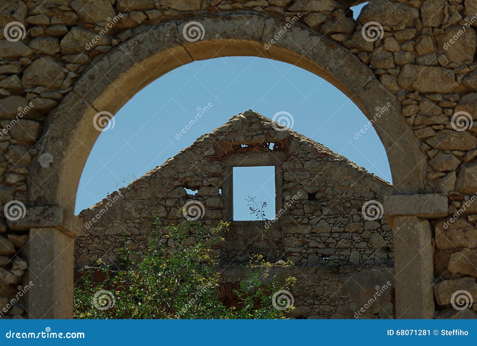 View through an Archway of a Ruin Stock Image - Image of ruin, gate ...