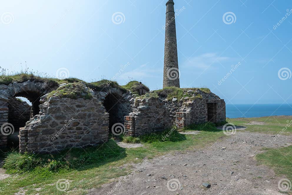 Botallack mine in Cornwall stock photo. Image of coast - 235719780