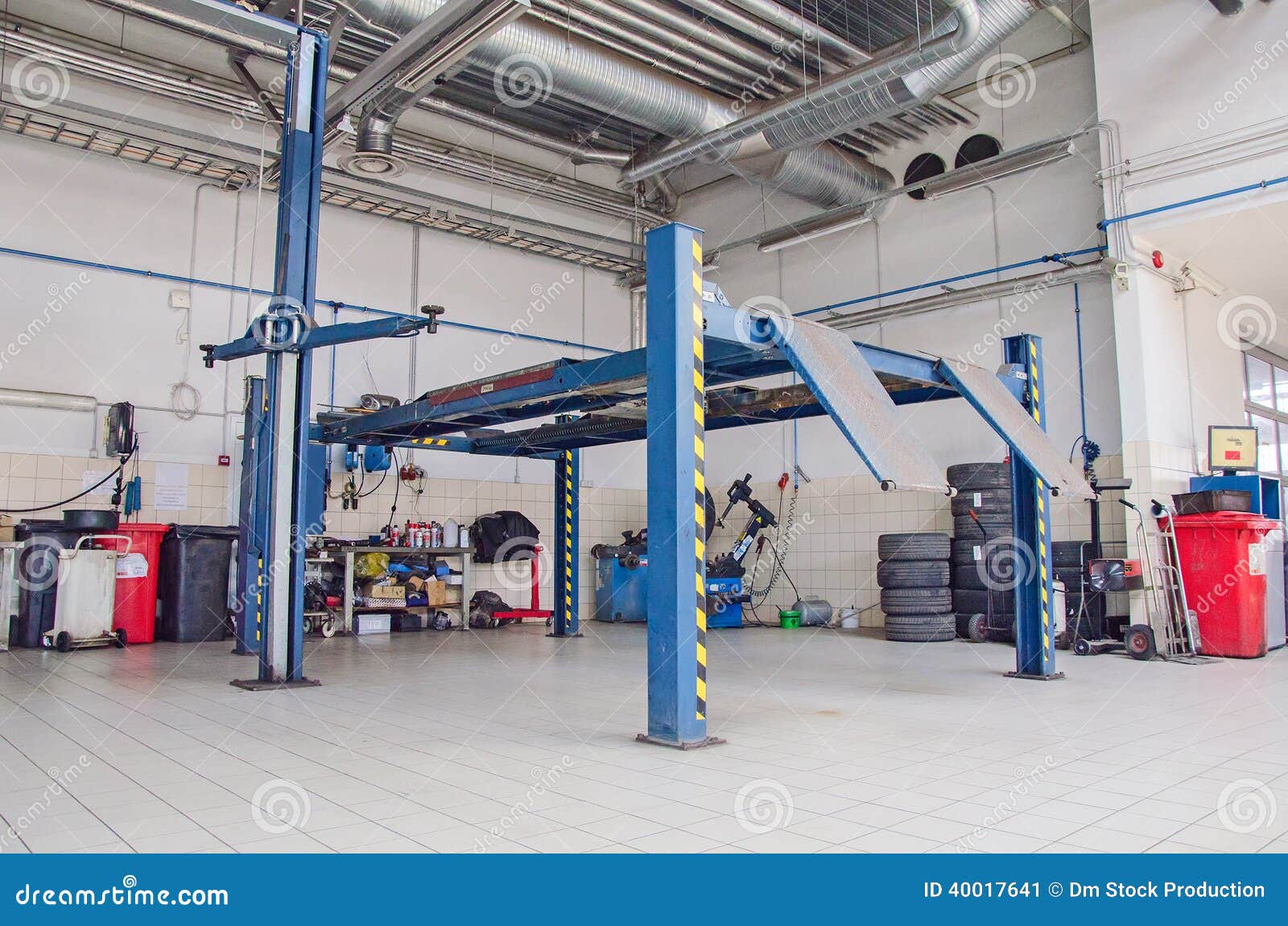 View of Automobile Repair Shop Stock Image - Image of auto, automobile ...