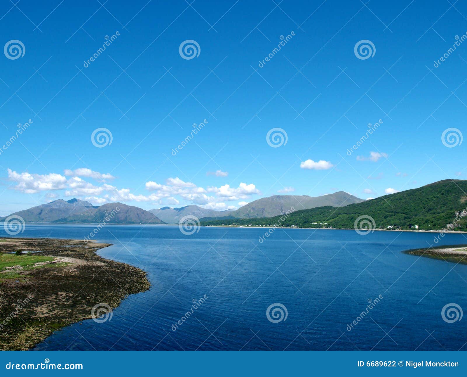 View from Ballachulish Brdige Stock Photo - Image of view, blue: 6689622