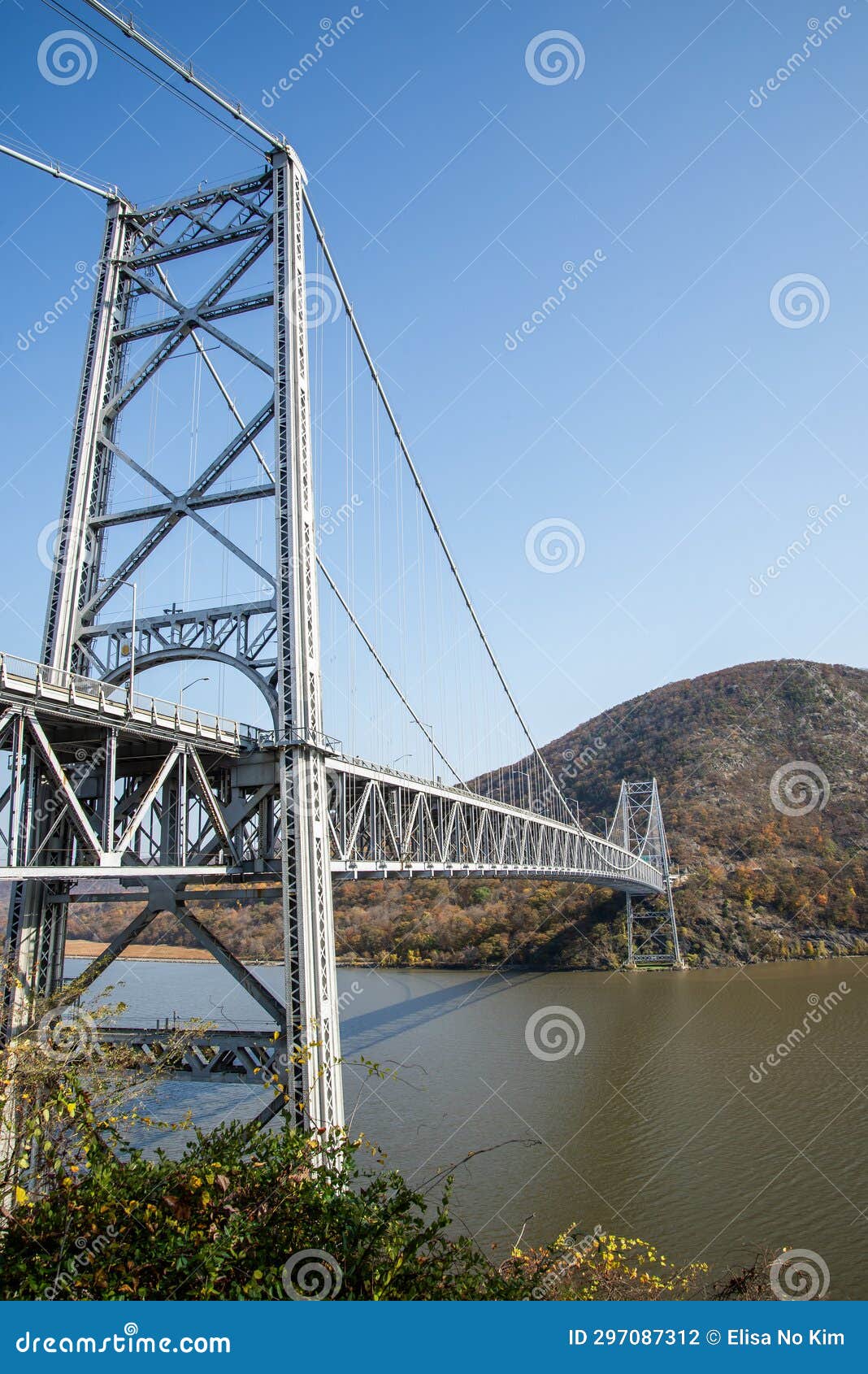 Bear mountain bridge stock photo. Image of river, traffic - 297087312