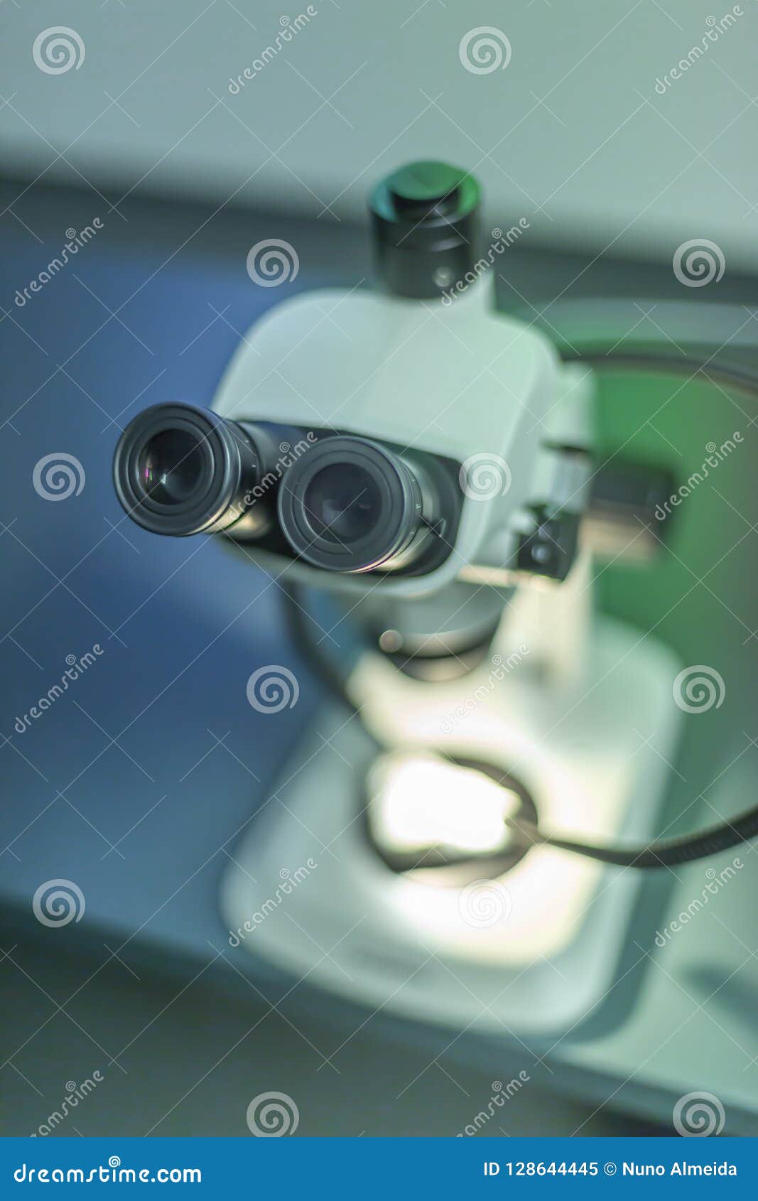 View of a Black and White Microscope Stock Image - Image of magnify ...