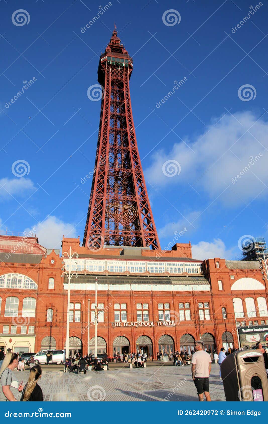 A view of Blackpool Tower editorial photography. Image of evening ...