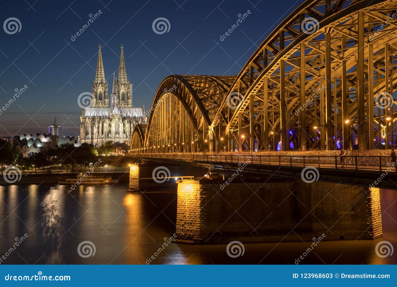 Cologne Bridge by Night Dome Editorial Stock Photo - Image of europe ...