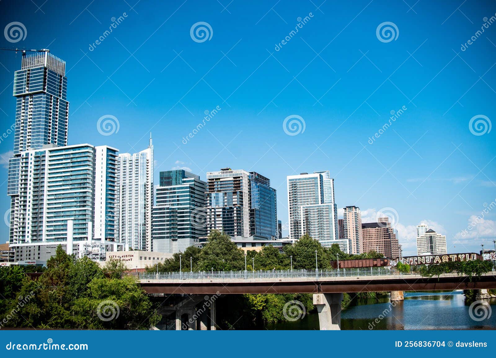Austin, Texas skyline editorial stock image. Image of river - 256836704