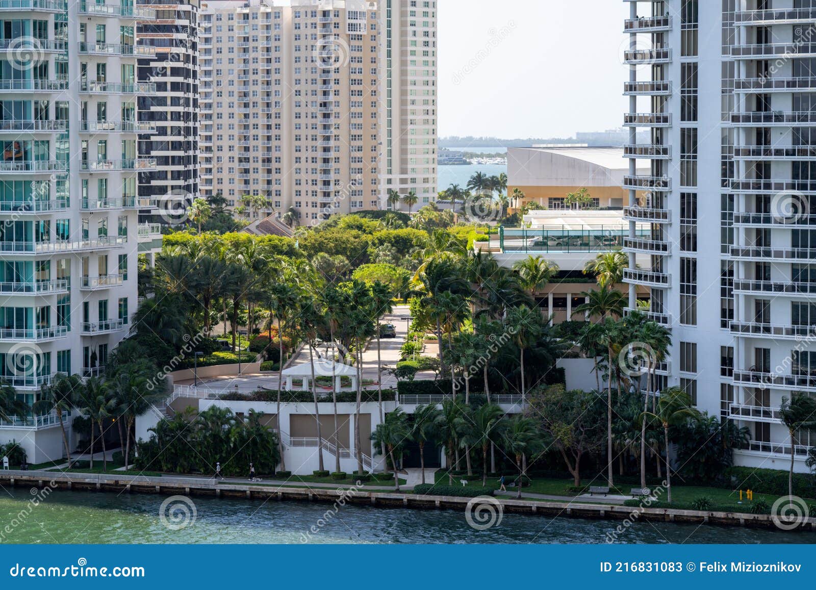 View between Buildings Miami Brickell Key Scene Stock Image - Image of ...