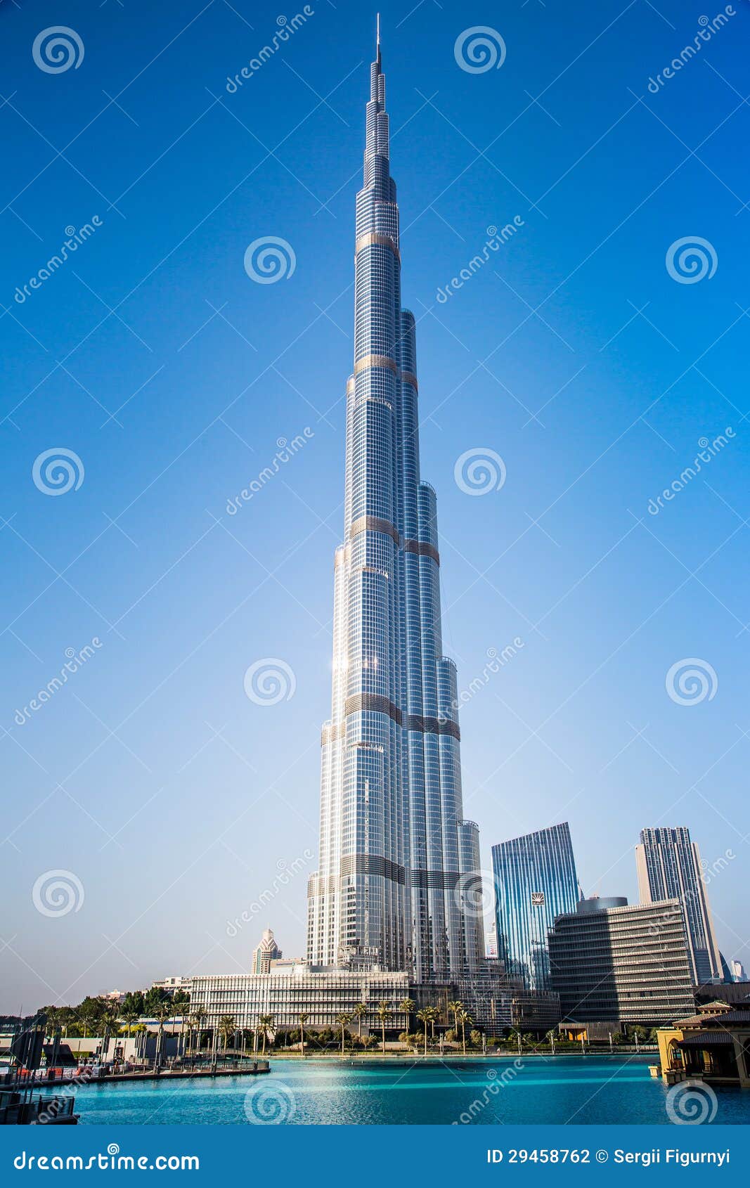 View on Burj Khalifa, Dubai, UAE, at Night Editorial Photography ...