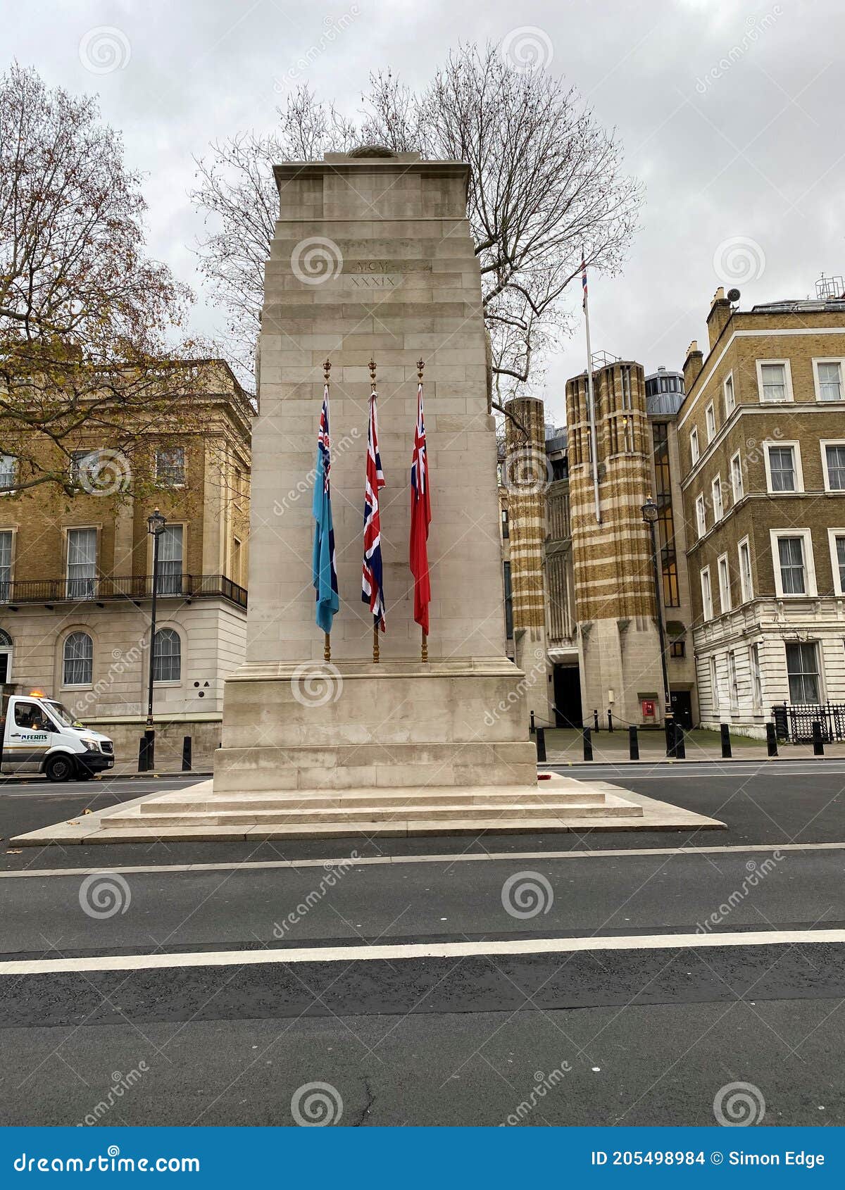 A View of the Cenotaph in London Editorial Stock Image - Image of ...