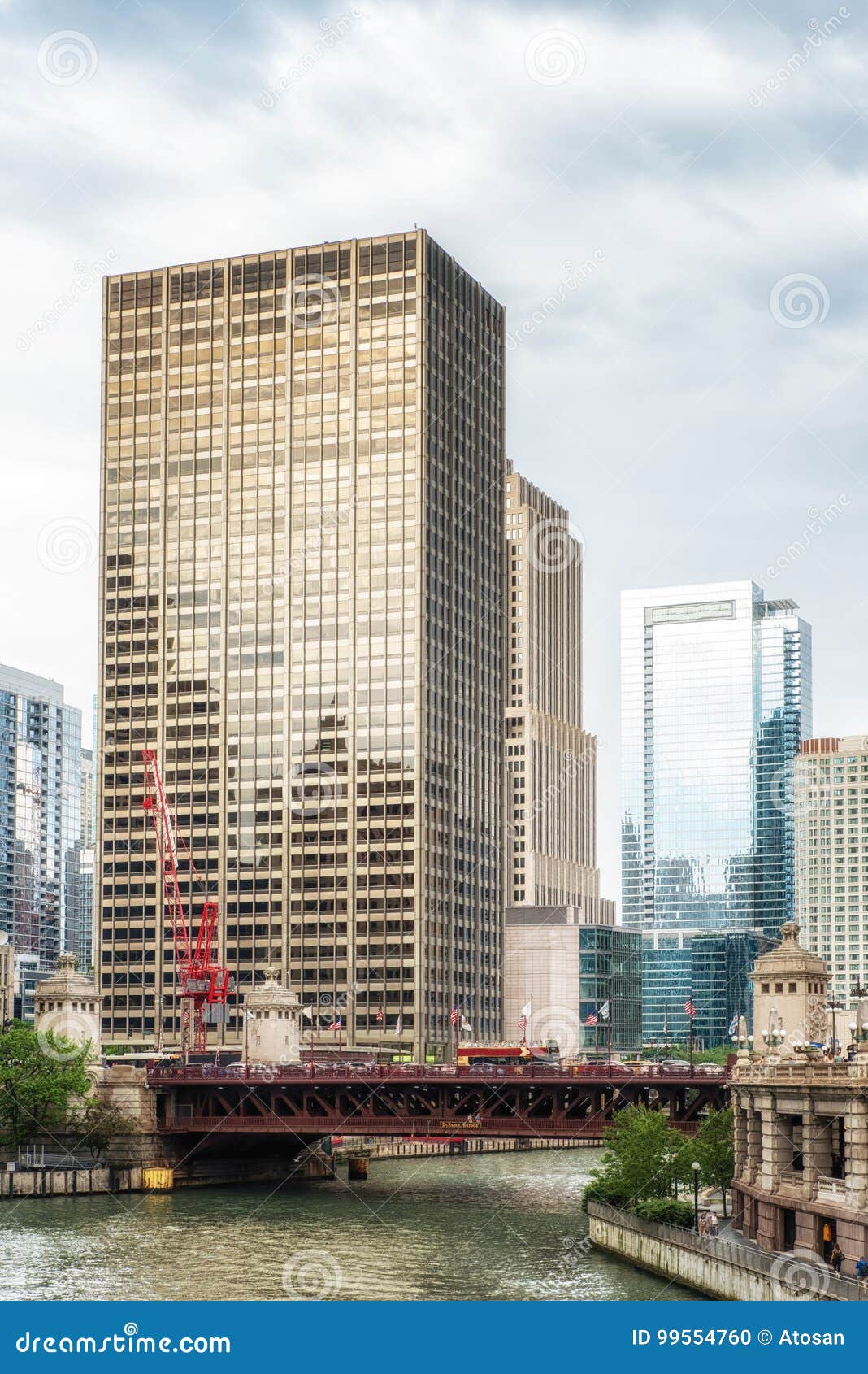View of the Chicago Riverside with a Bridge and Skyscraper Editorial ...