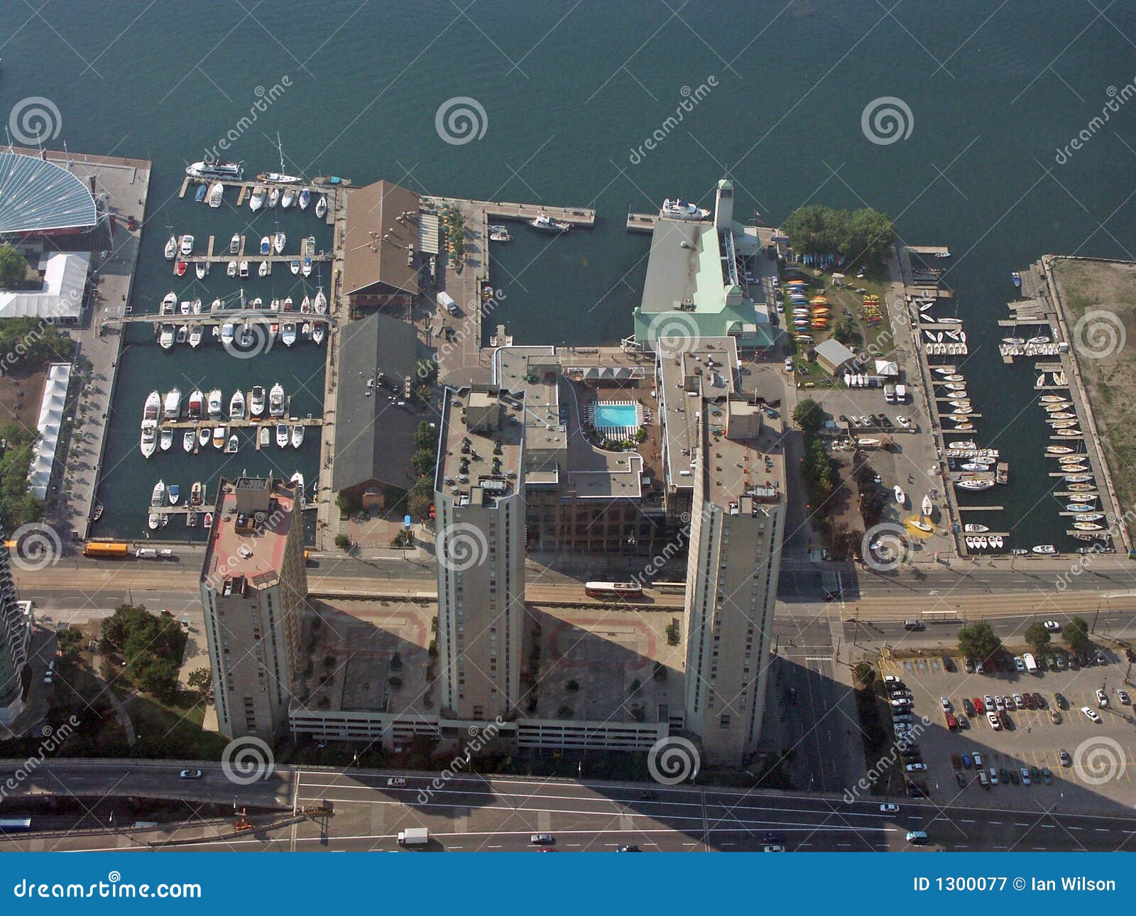 View from the CN tower stock image. Image of pinfoldphotos - 1300077