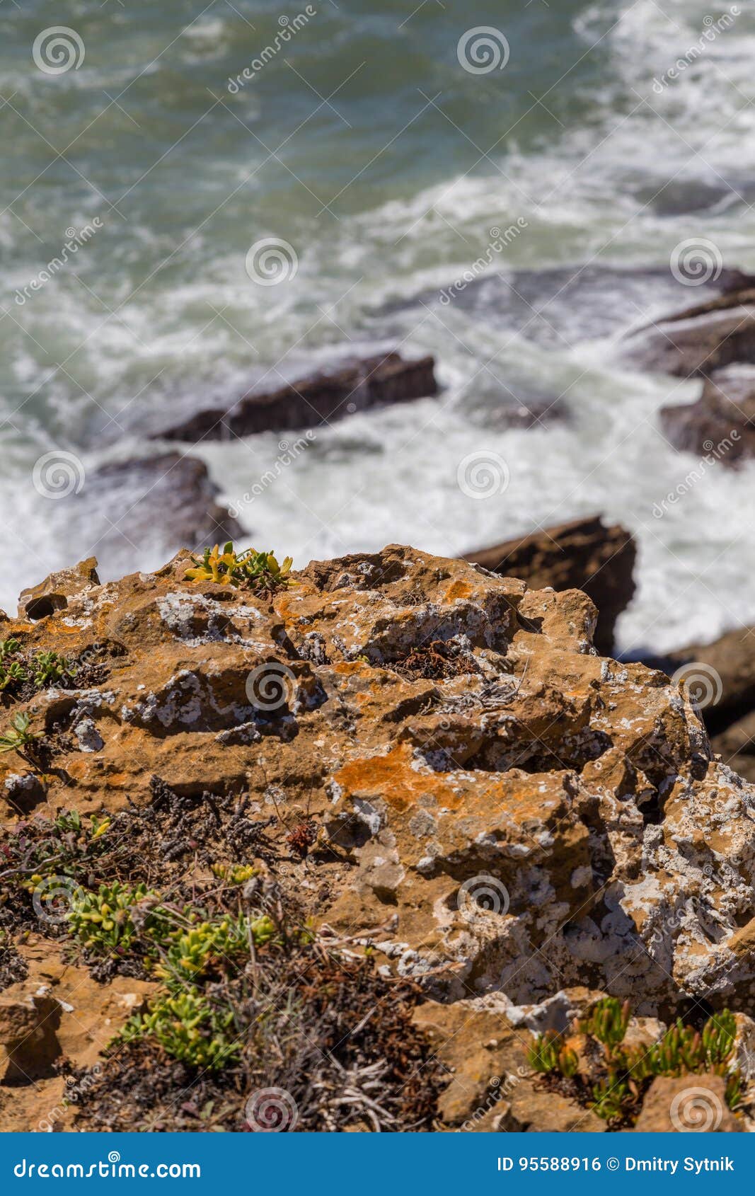 View on Coast Line Rocks in Ocean Stock Photo - Image of brown, splash ...